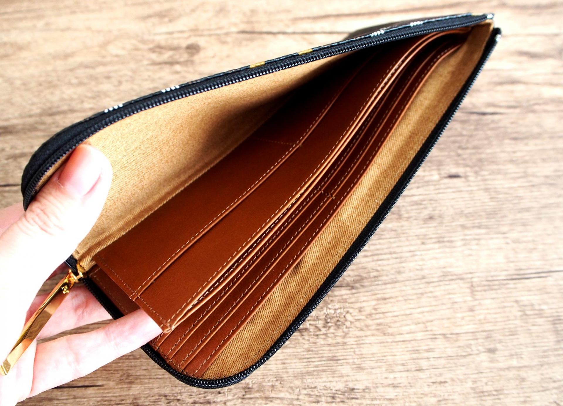 Ultra-Thin Long Wallets from Japanese Bag Craftsmen ATAO page 2 | GOOD ...