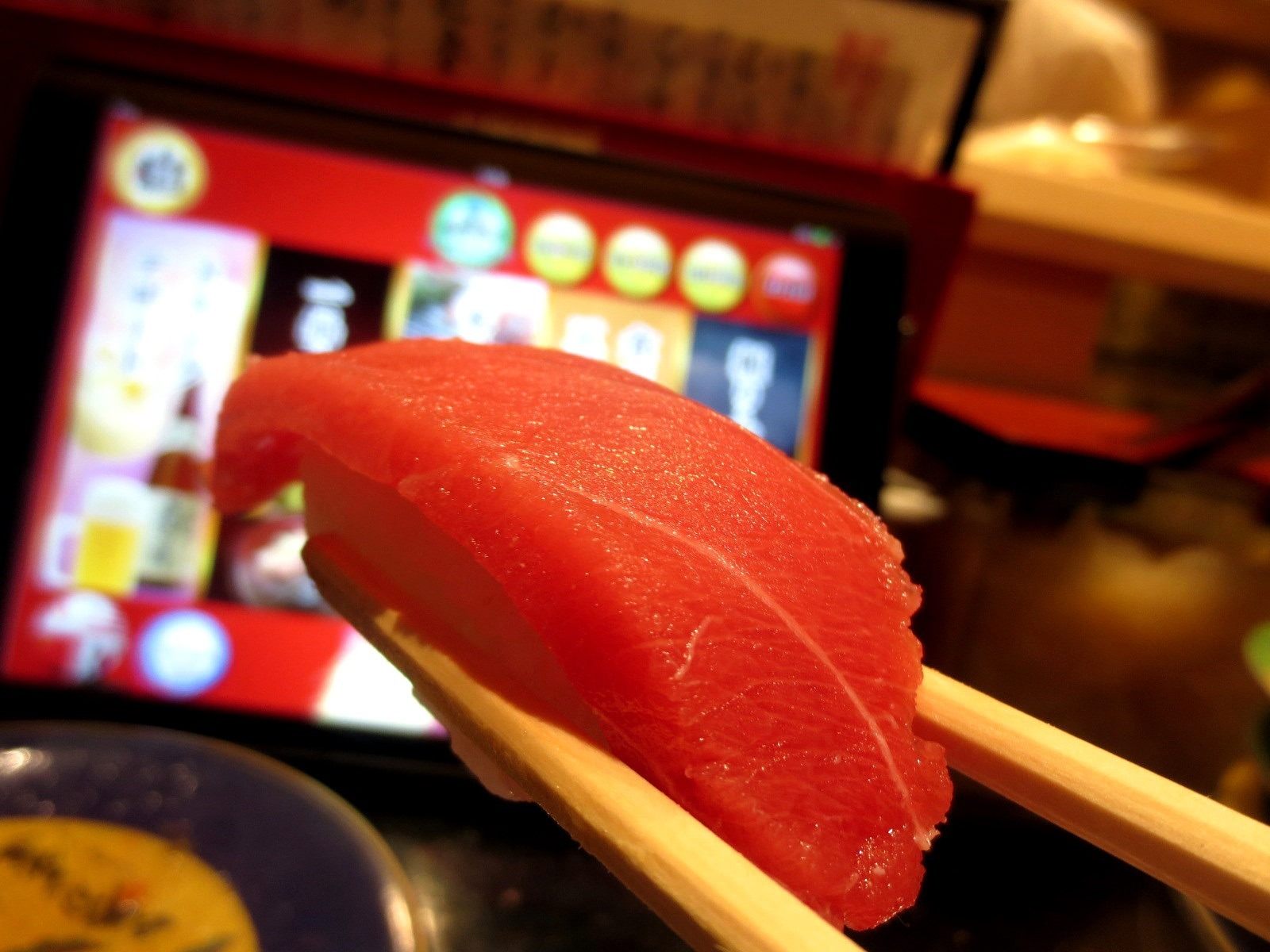 In Osaka, Kanazawa Maimon Sushi offers the Freshest Seafood on a ...