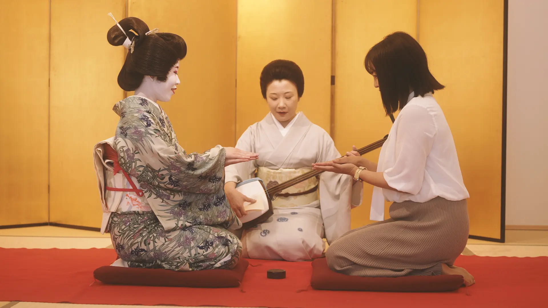 Experience Geisha Culture with Dance, Song, and Traditional Games at ...