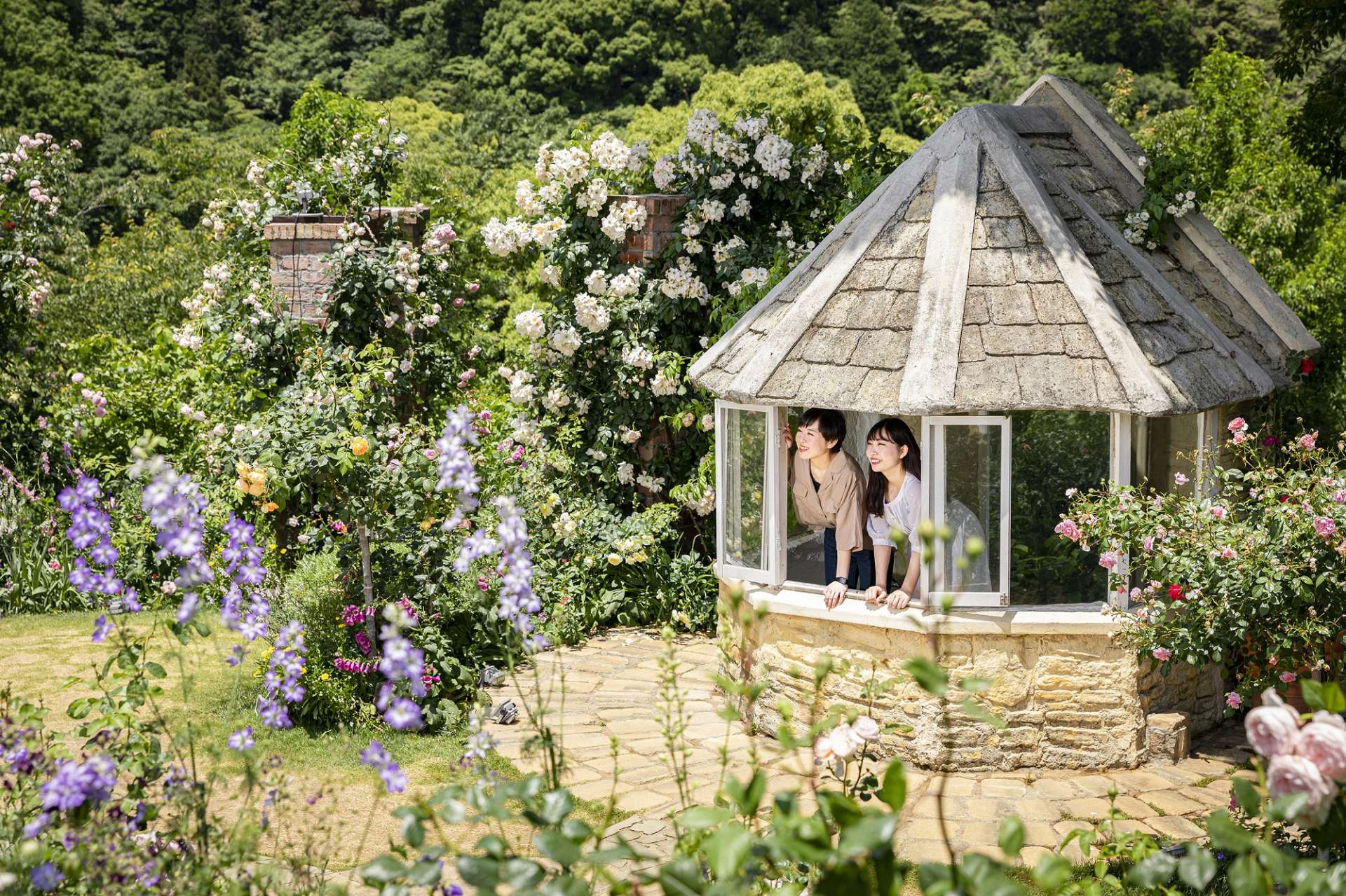 Akao Herb ＆ Rose Garden - Must-See, Access, Hours & Price | GOOD LUCK TRIP