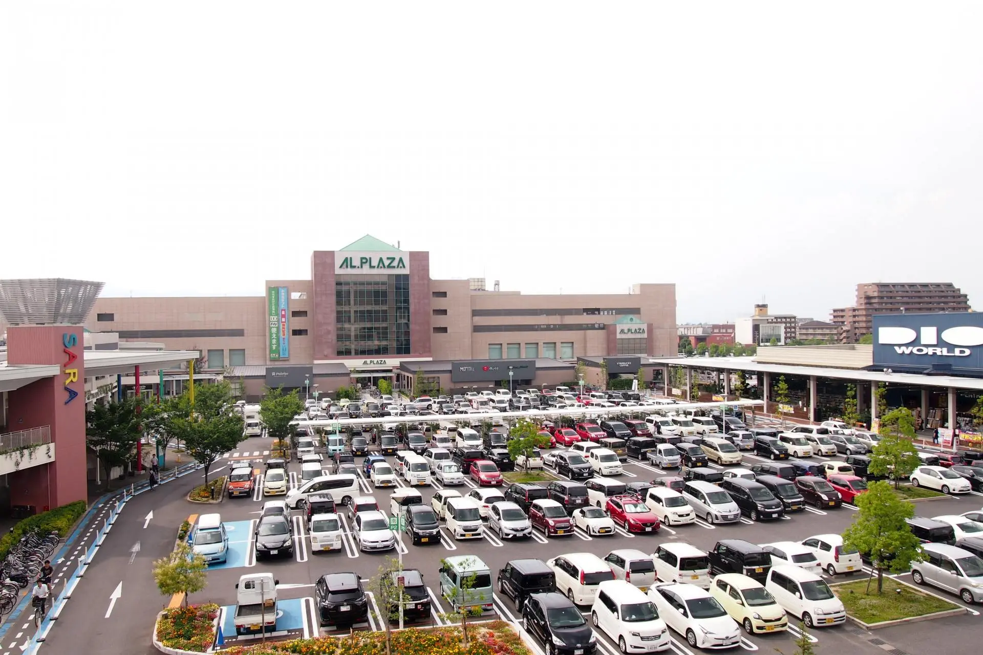 A・SQUARE - Where to Shop, Access, Hours & Price | GOOD LUCK TRIP