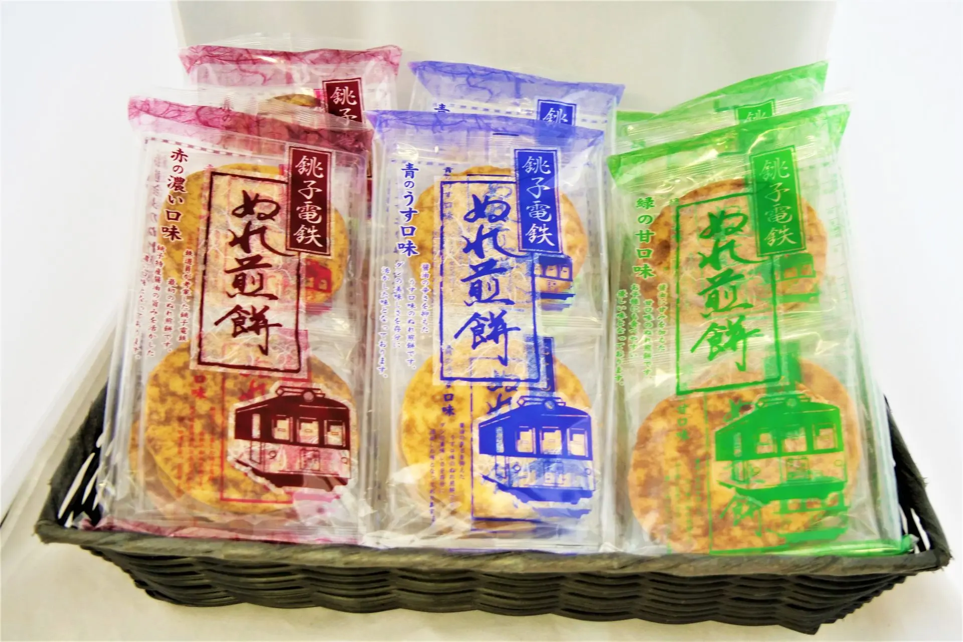 Choshi Dentetsu Nure-Sembei (soy sauce seasoned wet rice cracker ...