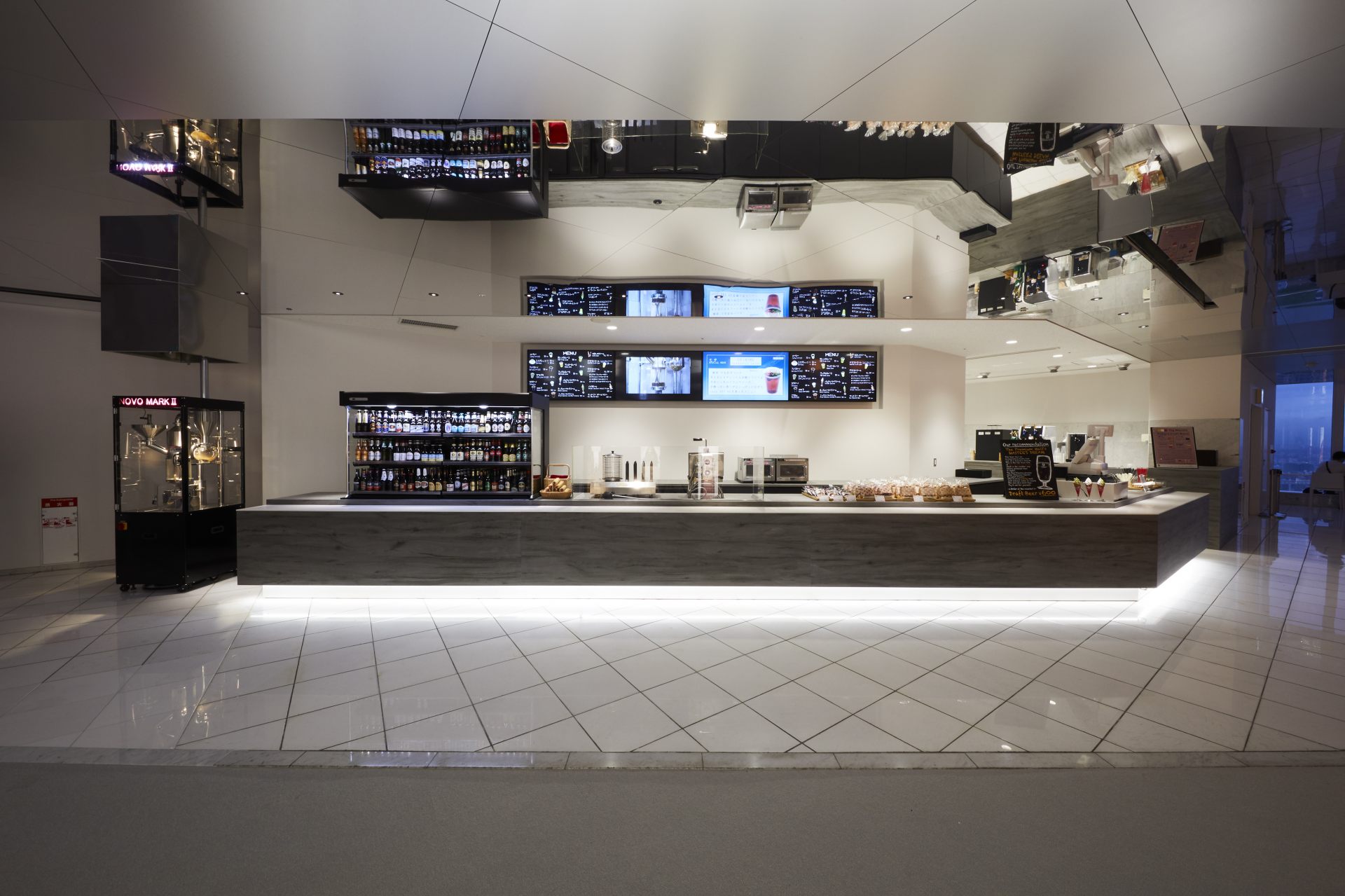 cafe SKY 40 - メニュー、ランチ・ディナー予算 & アクセス & 周辺情報 | GOOD LUCK TRIP